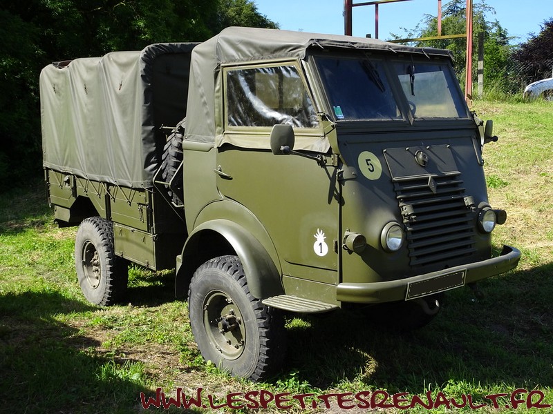 Les Petites Renault - 750 kg type R2087 4x4 bâché militaire 1961