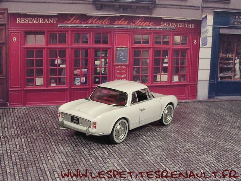 Les Petites Renault - Alpine A 108 coupé 2+2 1961