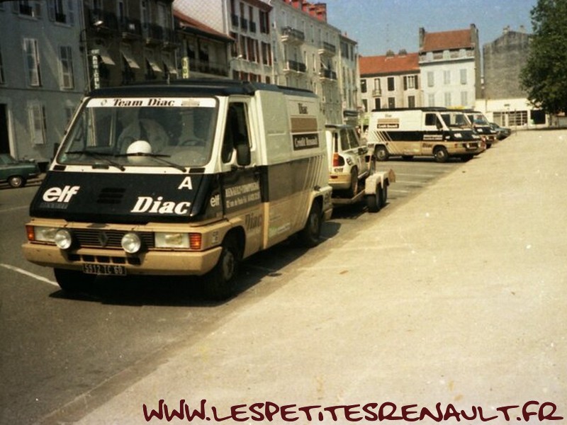 Les Petites Renault - Master T35D assistance Diac 1985