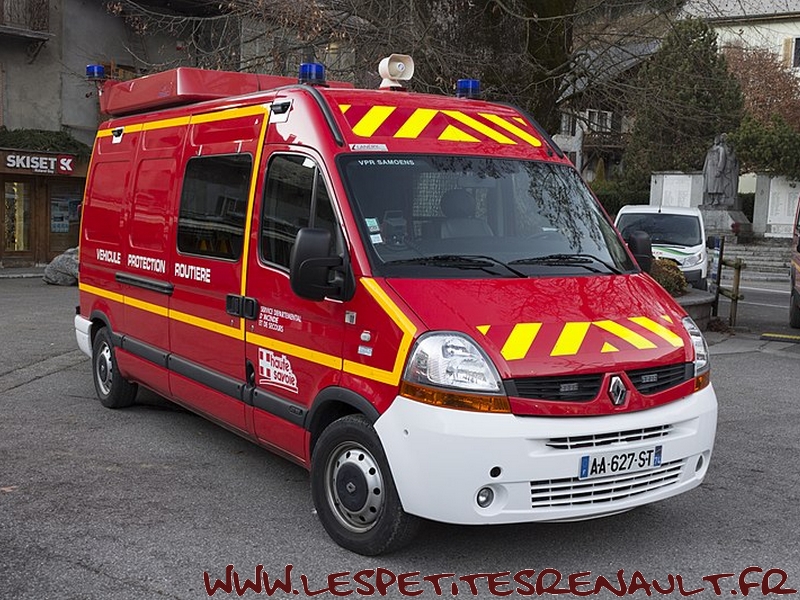 [V2.0] Les Petites Renault - Renault Master II phase 2 VSP Lanery